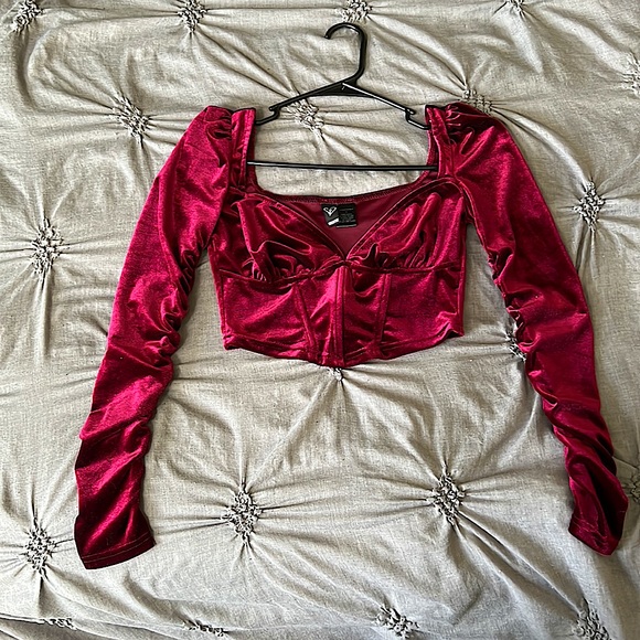 Windsor | Tops | Windsor Velvet Ruched Long Sleeve Crop Top | Poshmark